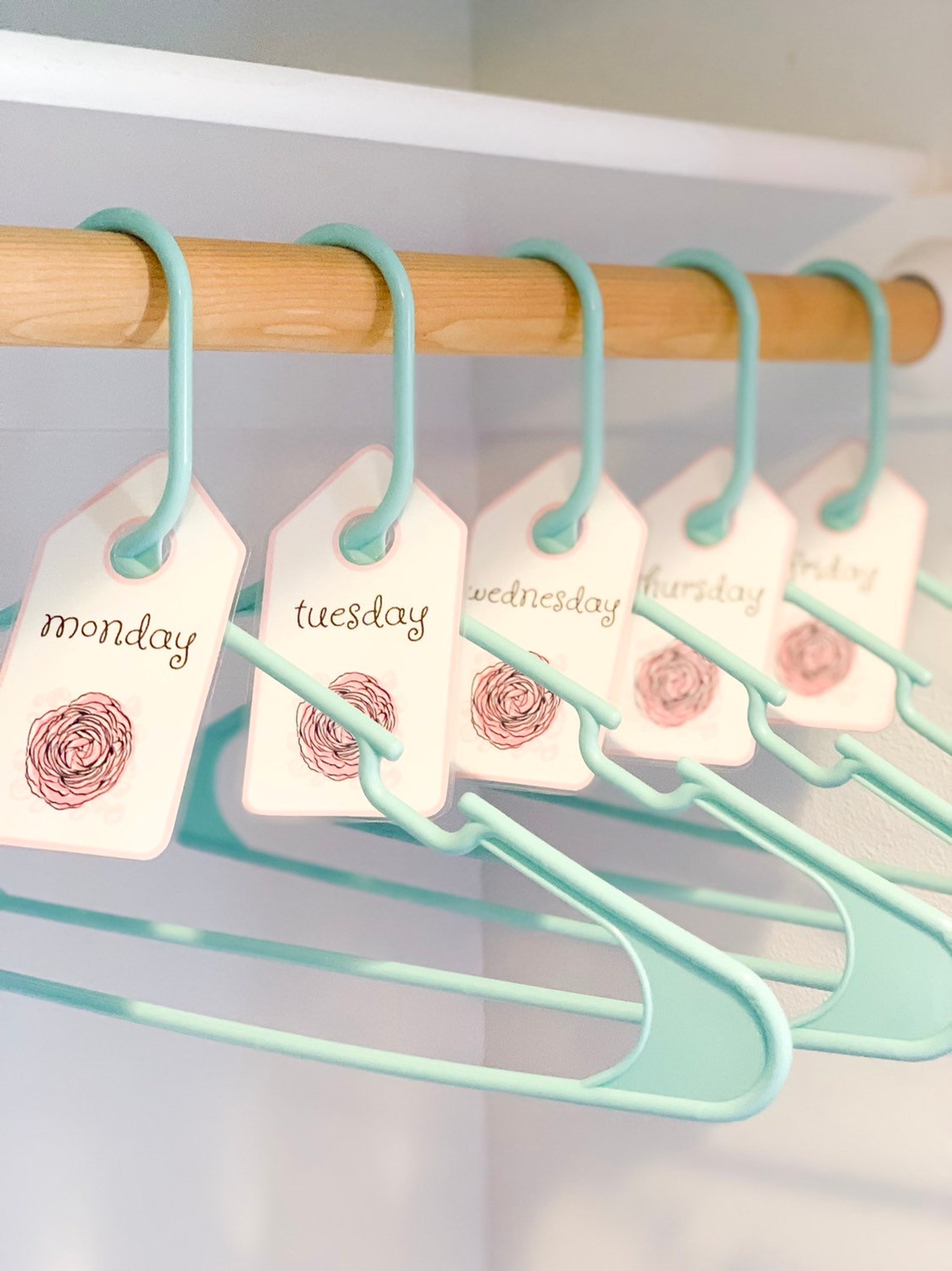 Printable Clothes Hanger Organizer Tags: Days of the Week, Kids Closet ...