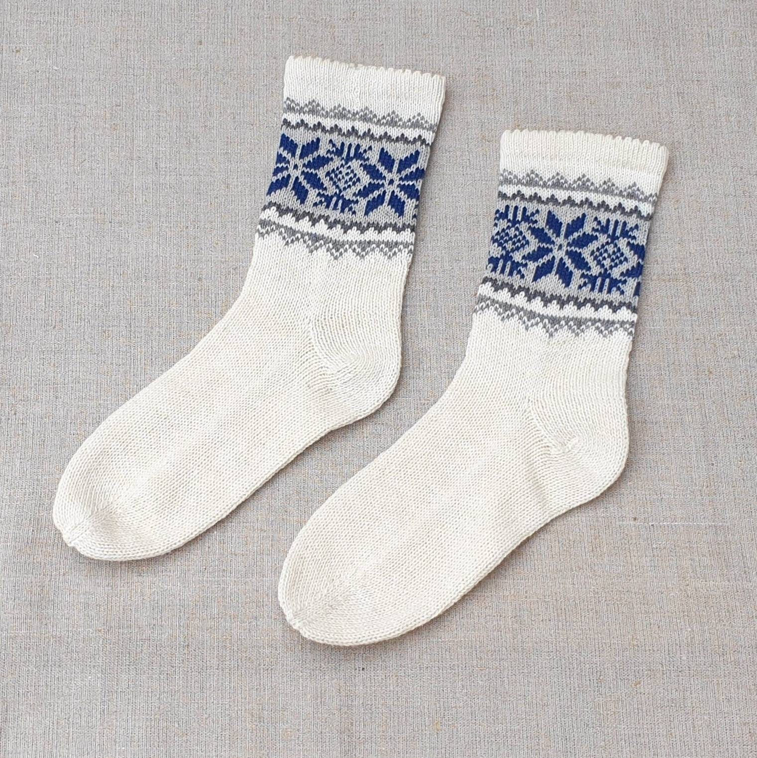 Knitted 100% Sheep Wool Socks Size UK8-9 Foot Lenght 26 Cm Sheep ...
