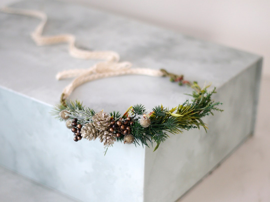 Winter Flower Crown, Christmas Hair Accessories, Winter Hair Crown ...