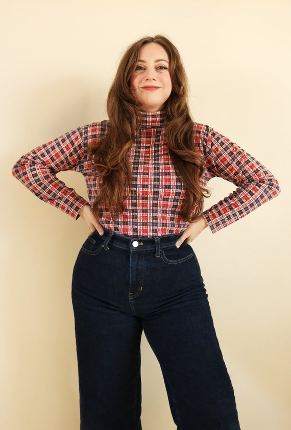 Vintage 90s, cropped and - Gem