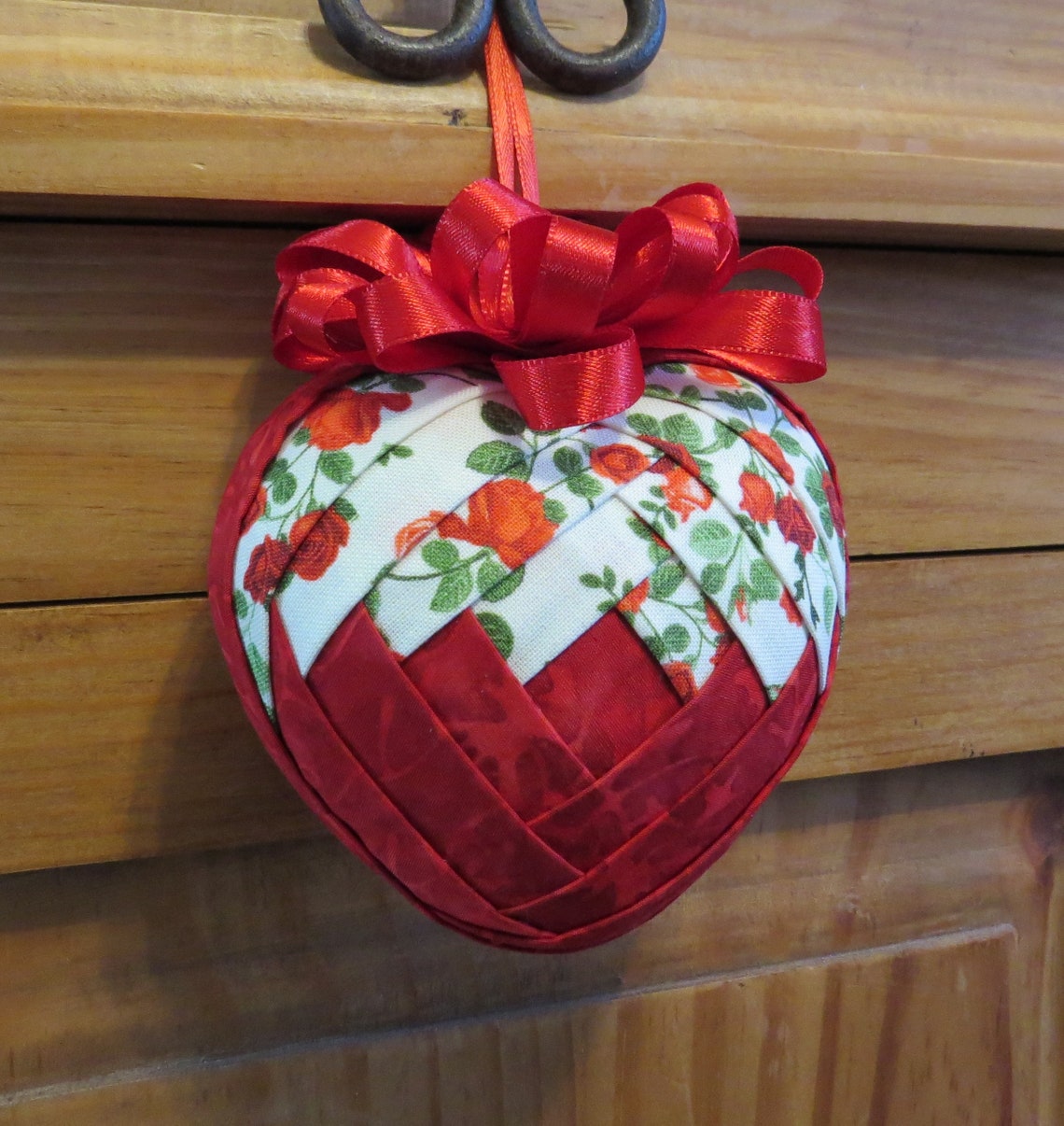 Log Cabin Handcrafted Heart Fabric Ornament - Etsy
