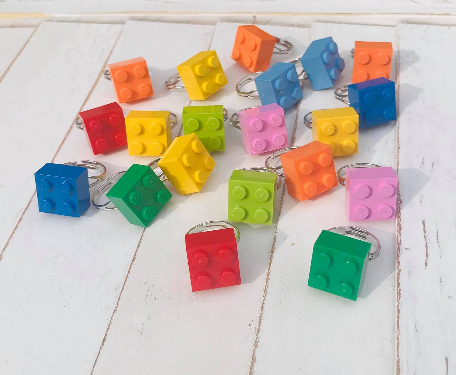 Birthday Party Favors Rings at Sandra Galvez blog