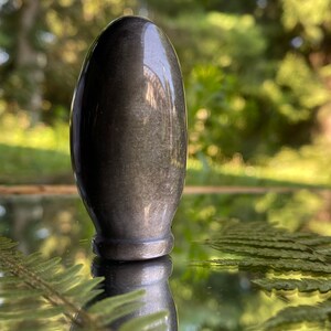 Silver Sheen Yoni Standing Silver Sheen Obsidian Yoni Carving Feminine ...