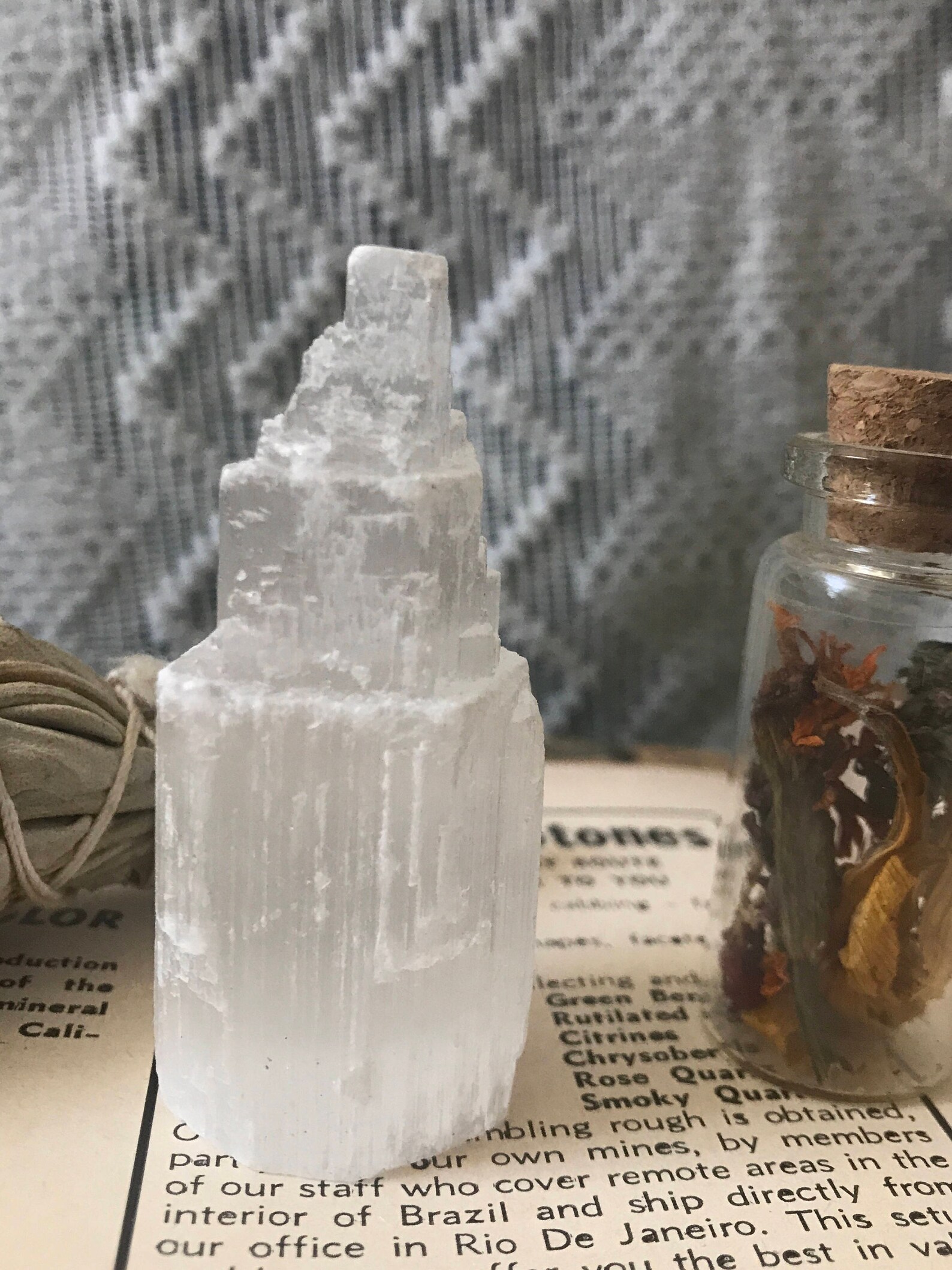 Mini Selenite Tower 2-3" » Selenite Chakra Cleansing 2 Inch Standing ...