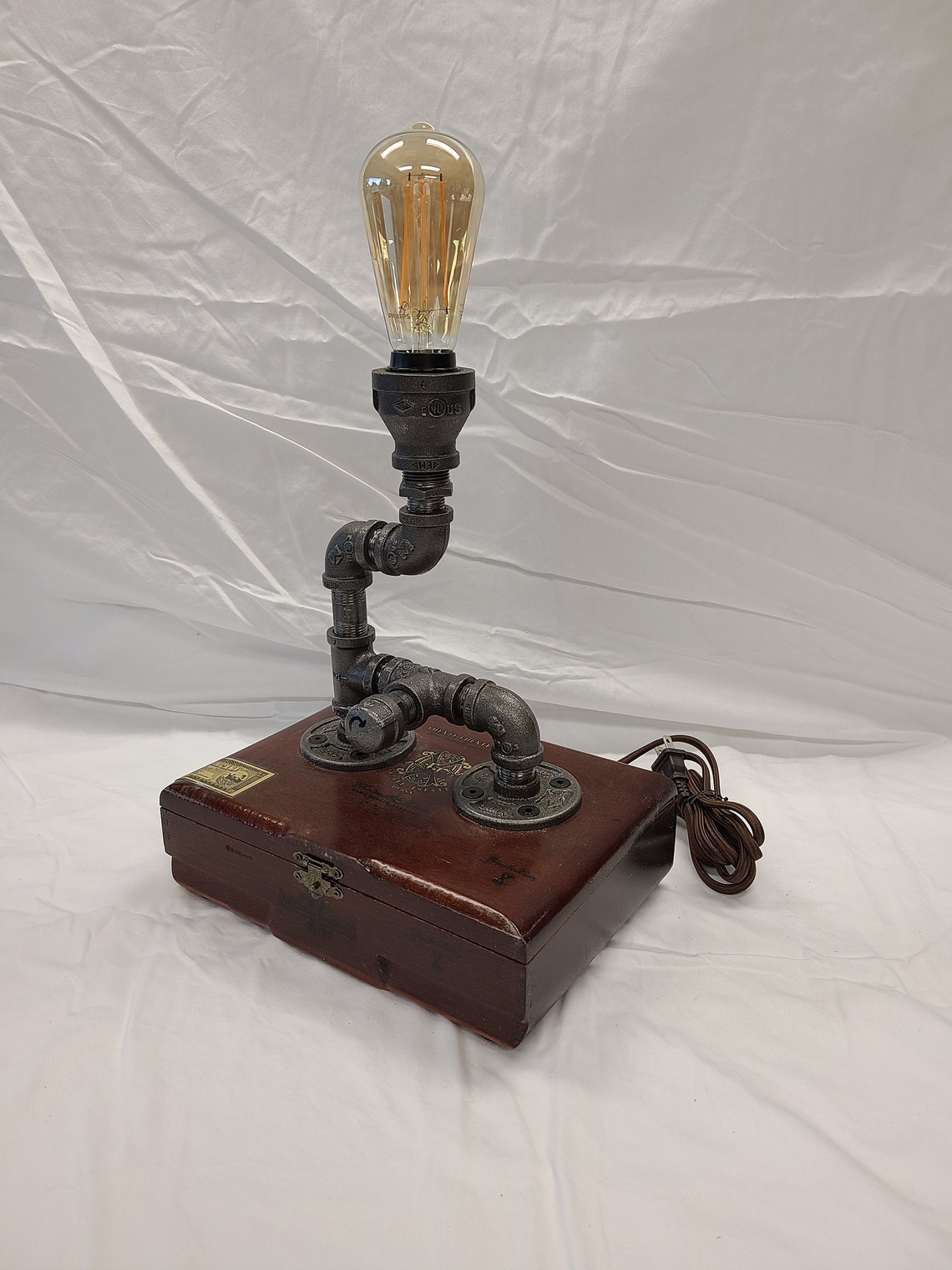 Custom Cigar Box Iron Pipe Desk Lamp, Unique, One-of-a-kind - Etsy