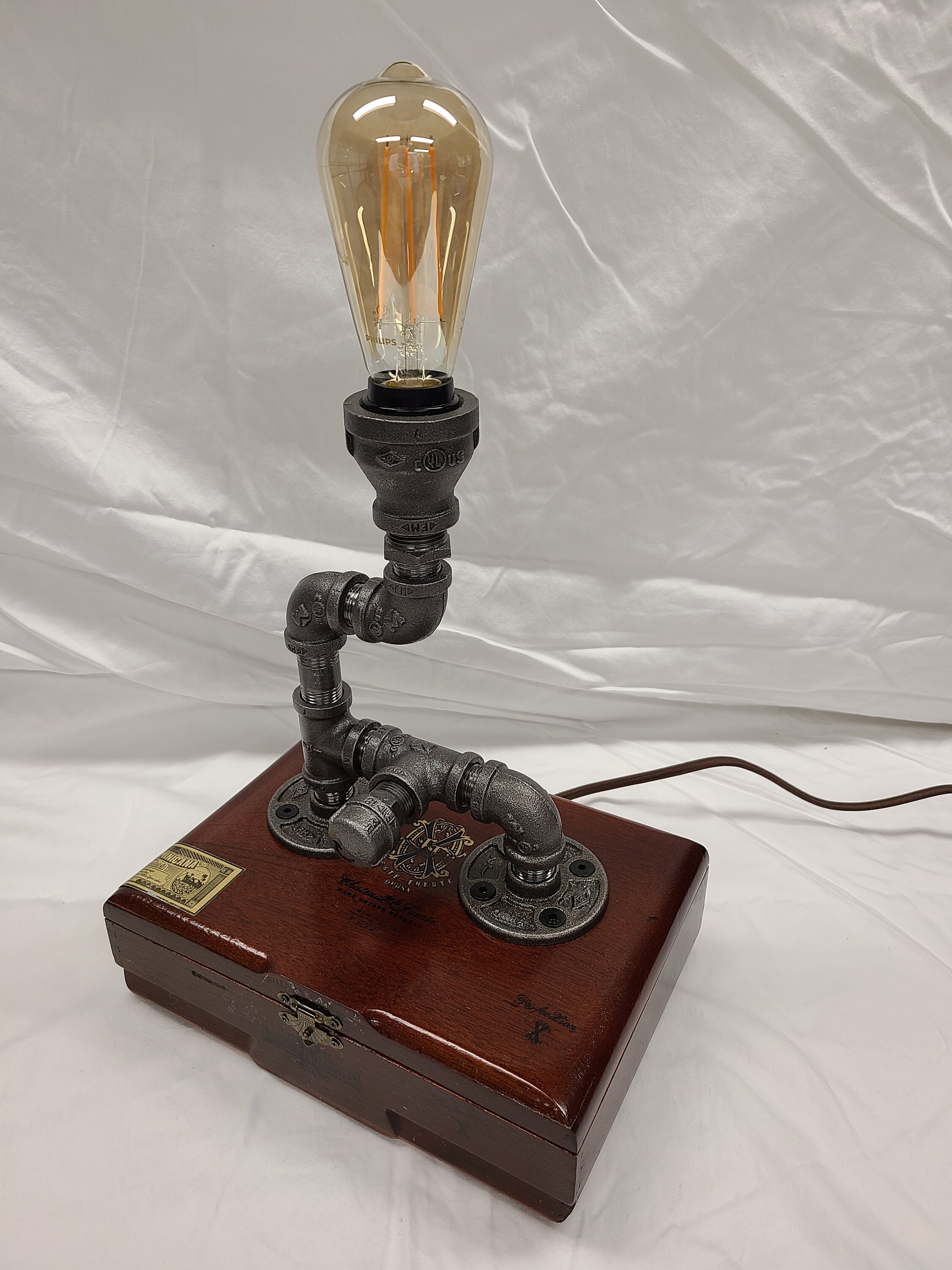 Custom Cigar Box Iron Pipe Desk Lamp, Unique, One-of-a-kind - Etsy