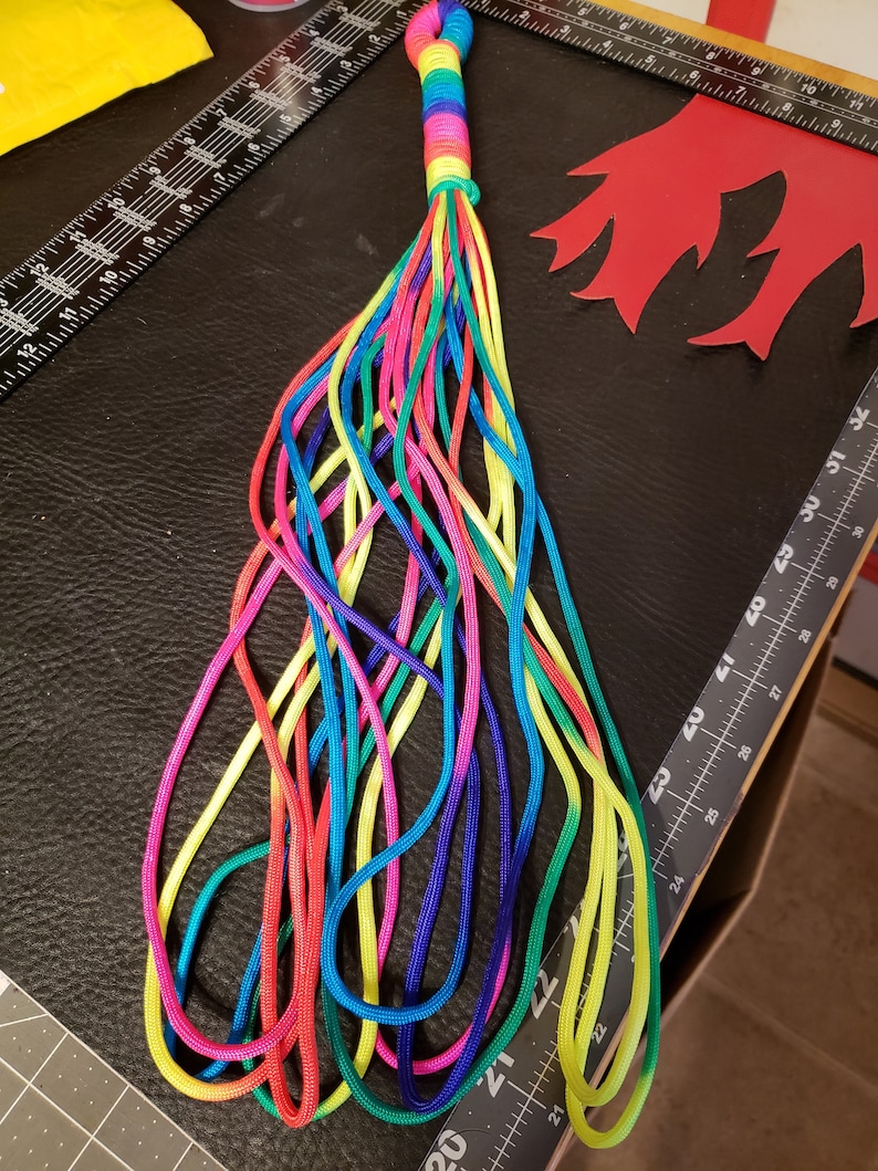 Blacklight Reflective Rainbow Paracord Flogger - Etsy