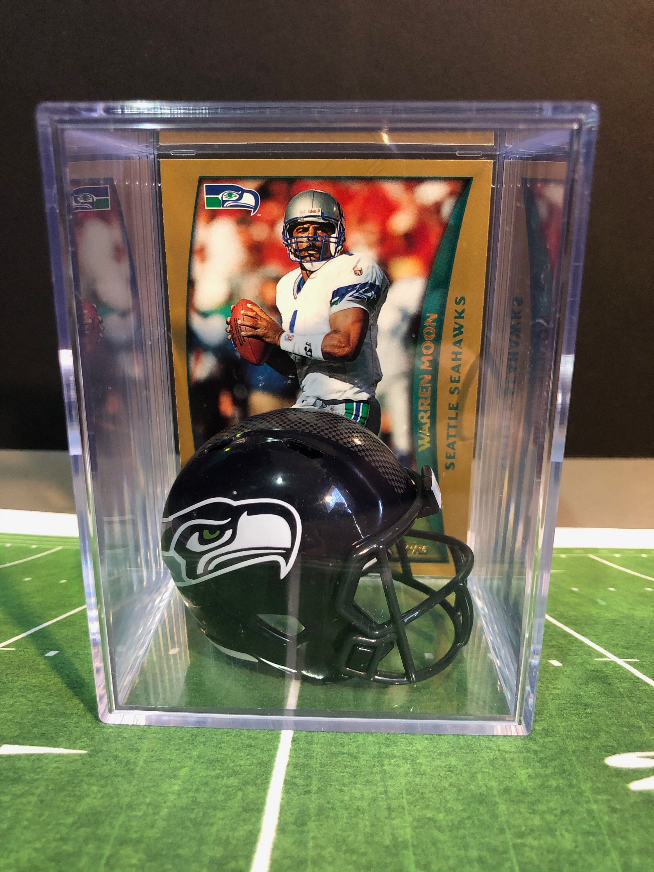 Seattle Seahawks NFL Players Mini Helmet Shadowbox W/ Card - Etsy