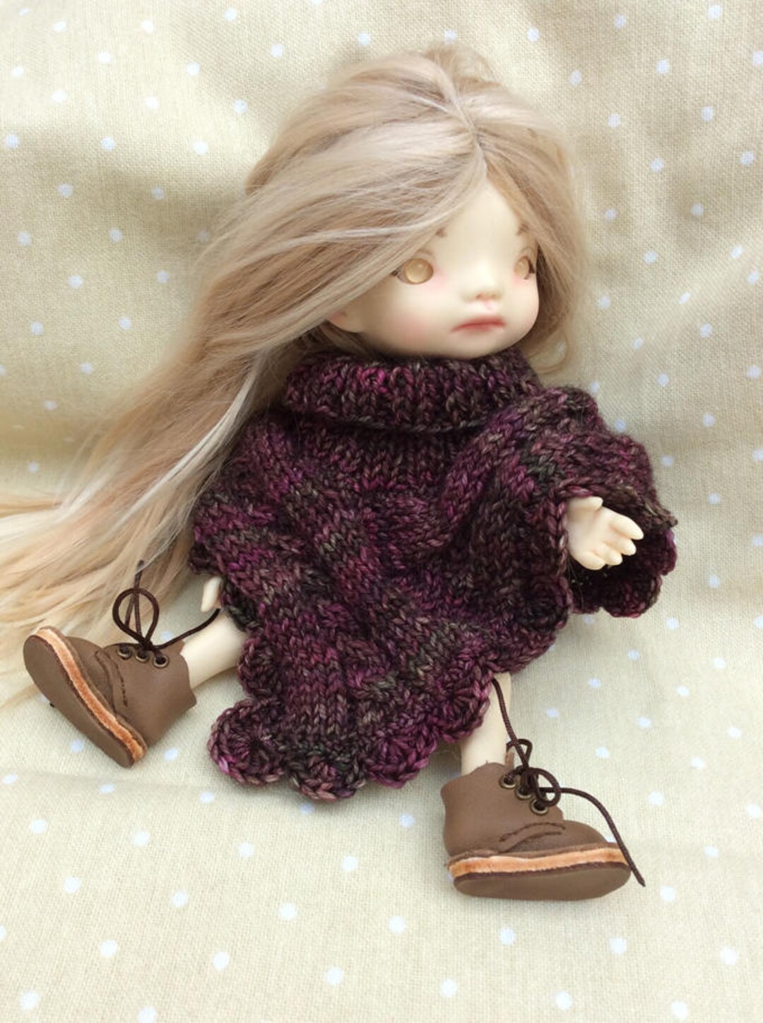 Sales Small Poncho in Merino Wool Plum, Scalloped Edge, for Doll Irreal ...