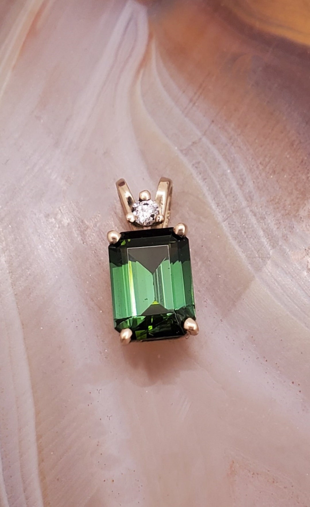 Maine Tourmaline Pendant, Mount Mica Green Tourmaline Pendant With ...