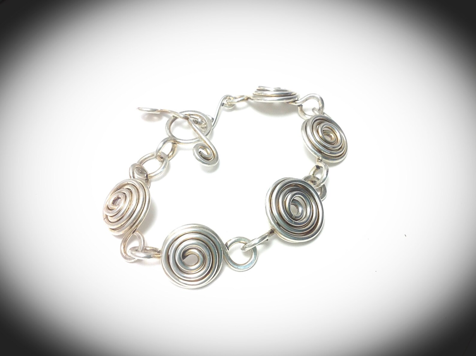 Wirewrapping. Silver Link Bracelet, Wire Jewelry. Large Silver Swirl ...