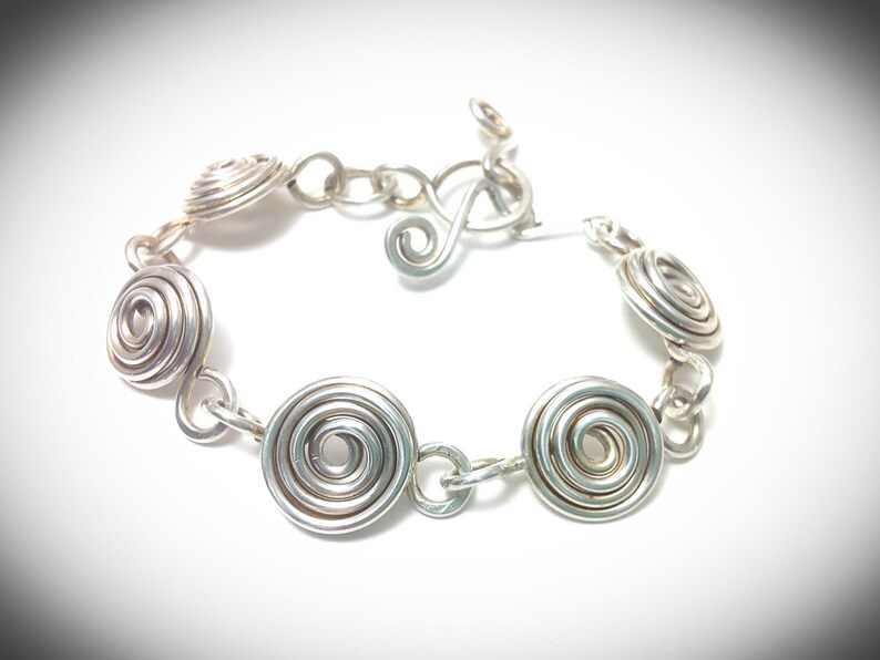 Wirewrapping. Silver Link Bracelet, Wire Jewelry. Large Silver Swirl ...