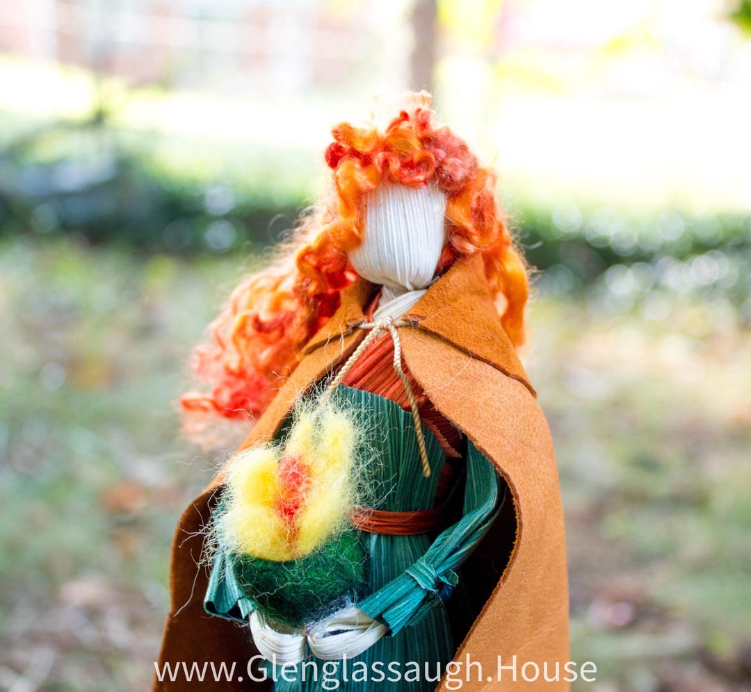 Brigid - Handmade Corn Shuck Doll - Etsy