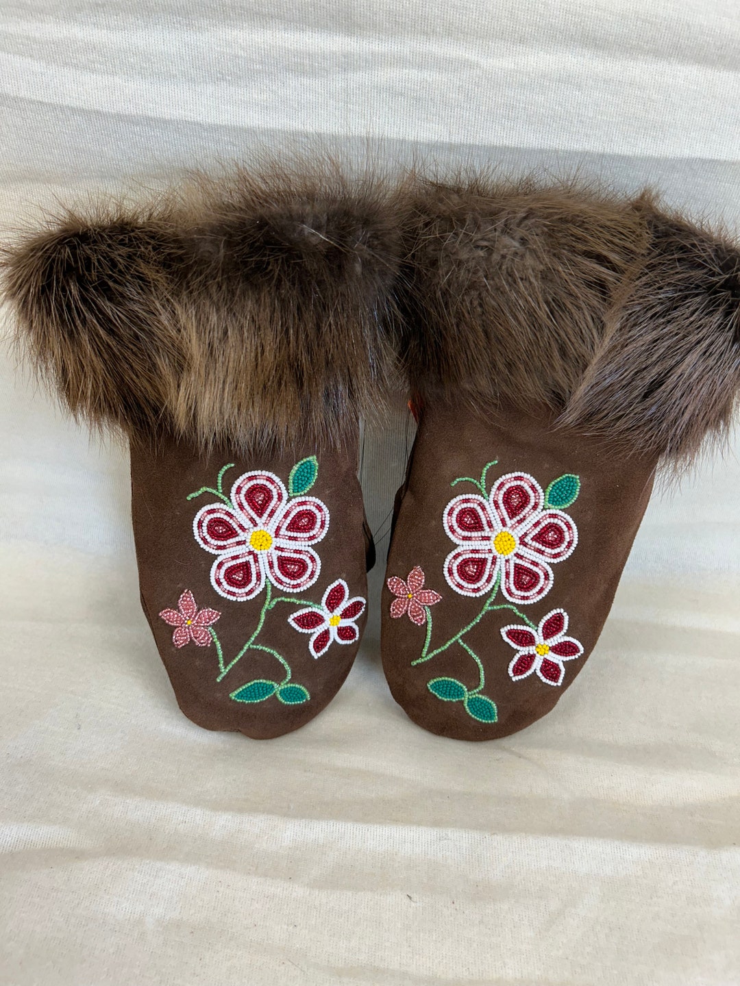 Women's L/XL Mittens With Beaver Fur Trim - Etsy