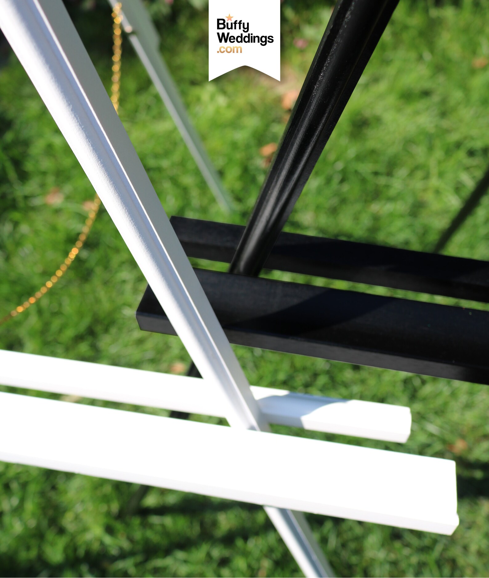 Wood Welcome Wedding Sign & Easel . White Calligraphy Script - Etsy