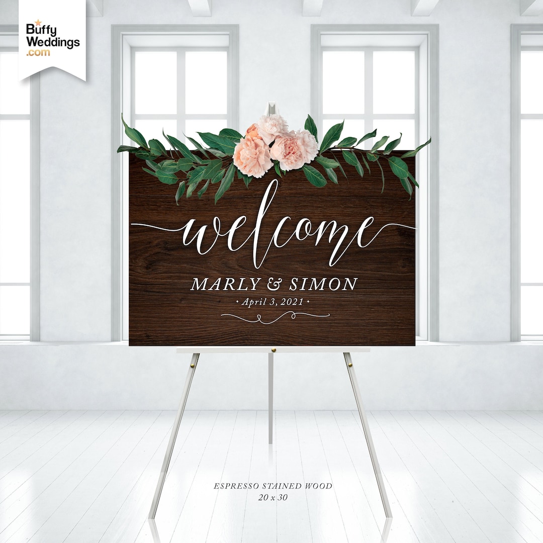 Wood Welcome Wedding Sign & Easel . White Calligraphy Script Italic ...