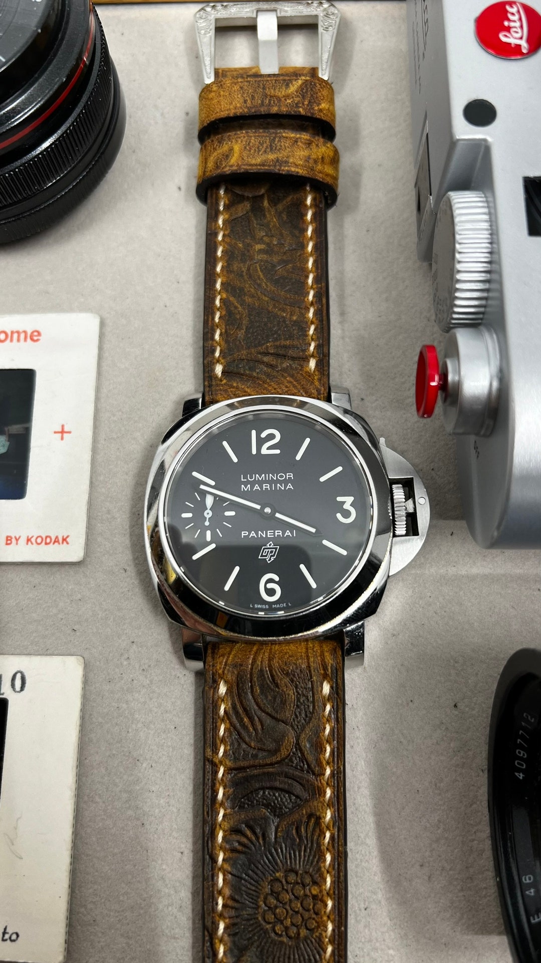 Brown Genuine Leather Engraving Watch Straps in 24mm, 26mm Wristwatch ...