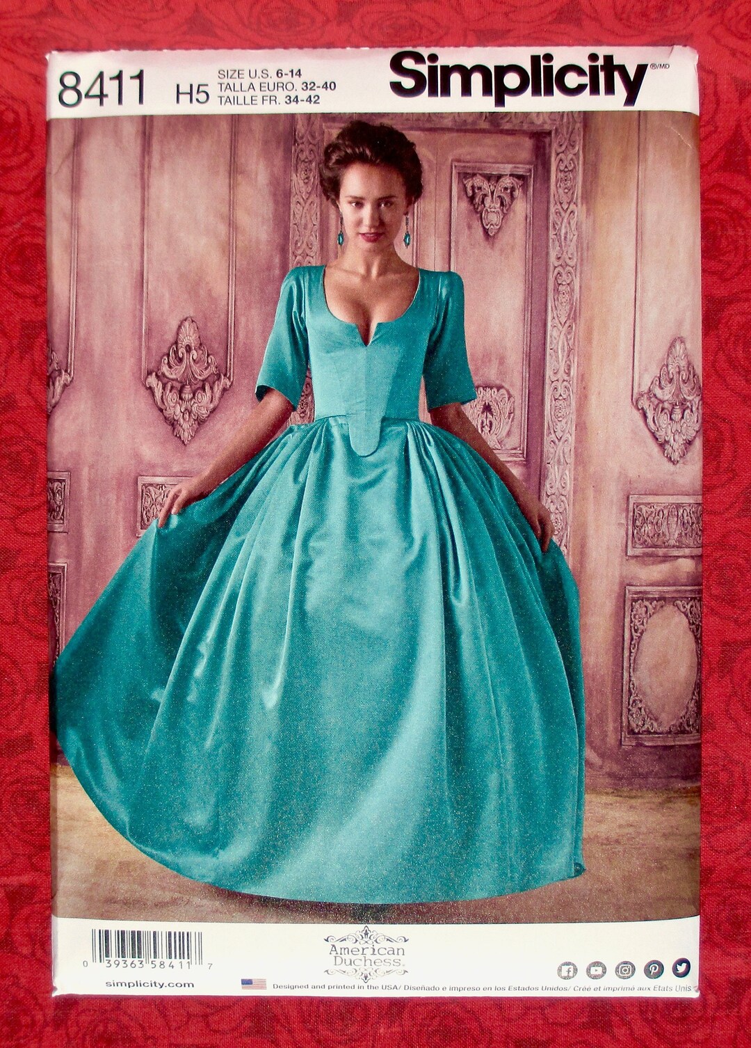 Simplicity 8411 Sewing Pattern 1700's Two-piece Gown, Panniers, Sizes 6 ...