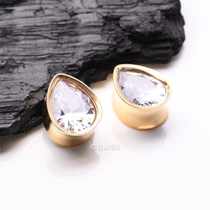A Pair of Golden Brilliant Gem Sparkle Teardrop Double Flared Plug ...