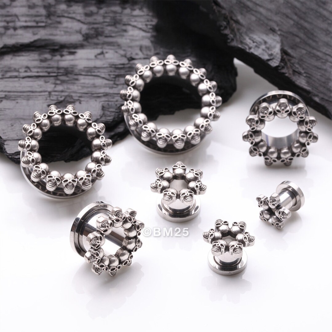 A Pair of Skulls Circle of Doom Screw-fit Steel Tunnel Plug - Etsy