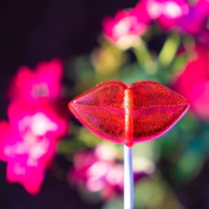 Red Lip Lollipops, Cherry Flavor, 2.25-inch Wide, 24 Pieces, Made in LA ...