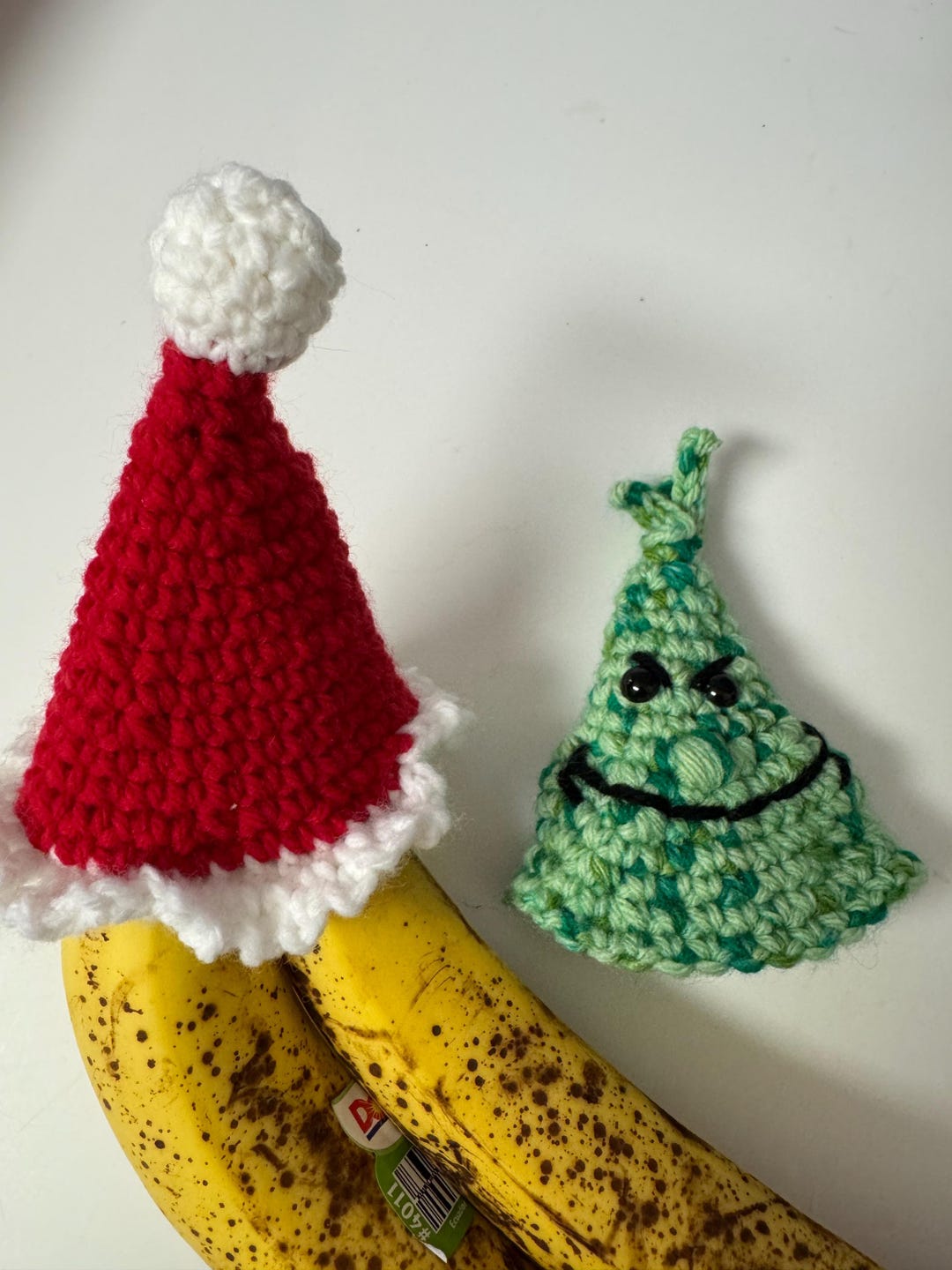 Crochet Grinch & Santa Hat Banana Topper/mini Christmas Tree Topper ...