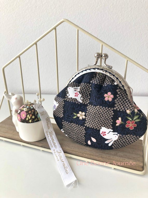 Japanese Style Sakura Rabbits Frame Coin Purse//handstitched | Etsy