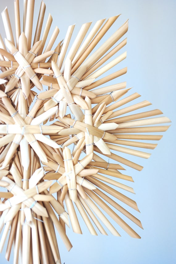Straw Tree Topper