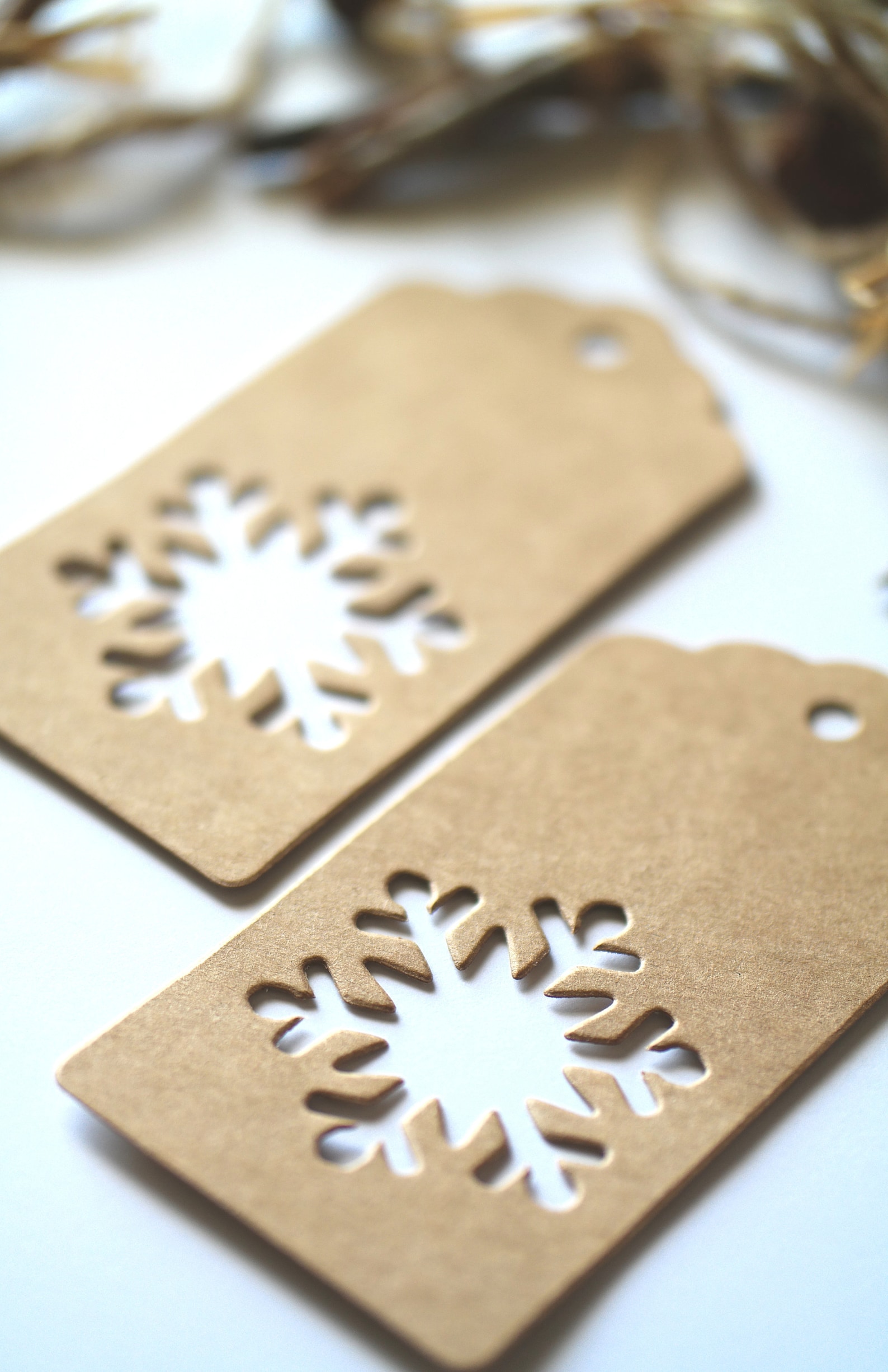 Brown Christmas Gift Name Snowflakes Paper Tags - Etsy