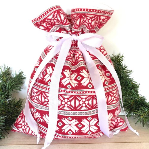 Christmas Fabric Gift Bag Holiday Drawstring Reusable Gift - Etsy