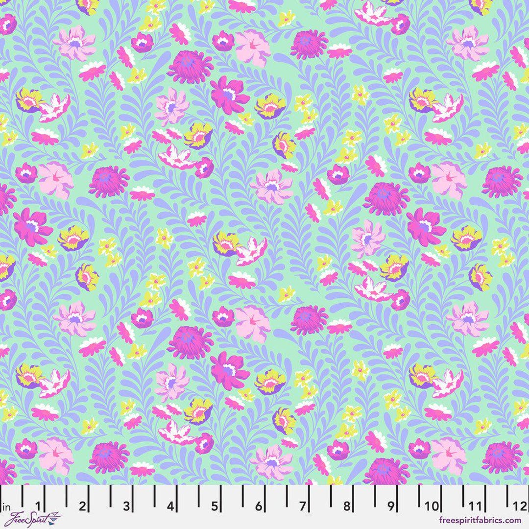 Tula Pink Untamed Flower Field PWTP243.COSMIC Half Yard October 2024 - Etsy