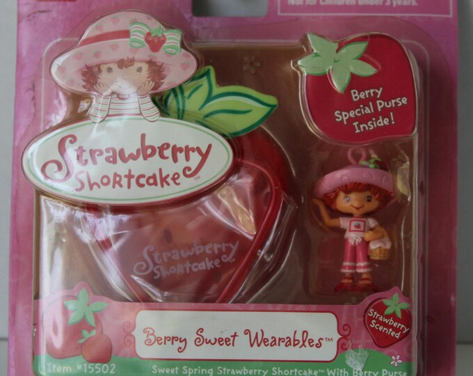 Sweet Spring Strawberry Shortcake With Berry Purse - 2003- Berry Sweet ...