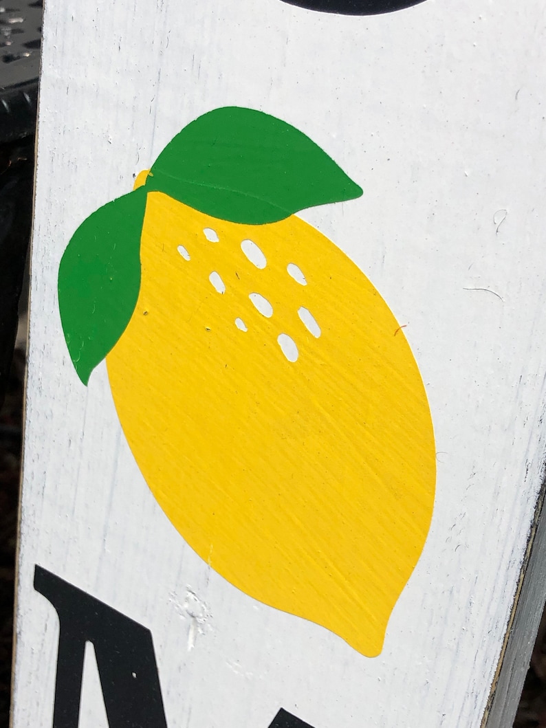 Lemon Welcome Sign. Porch Signs Vertical Welcome Lemon Sign. Front ...