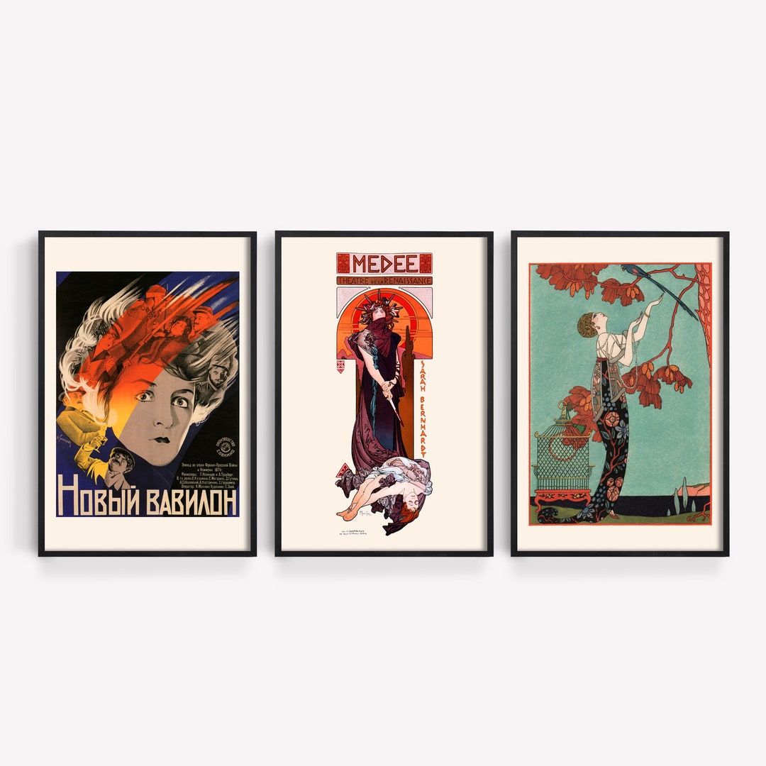 DRAMATIC COMMON ROOM Decor, Theater Room Wall Art, Mixed Eras Decor ...