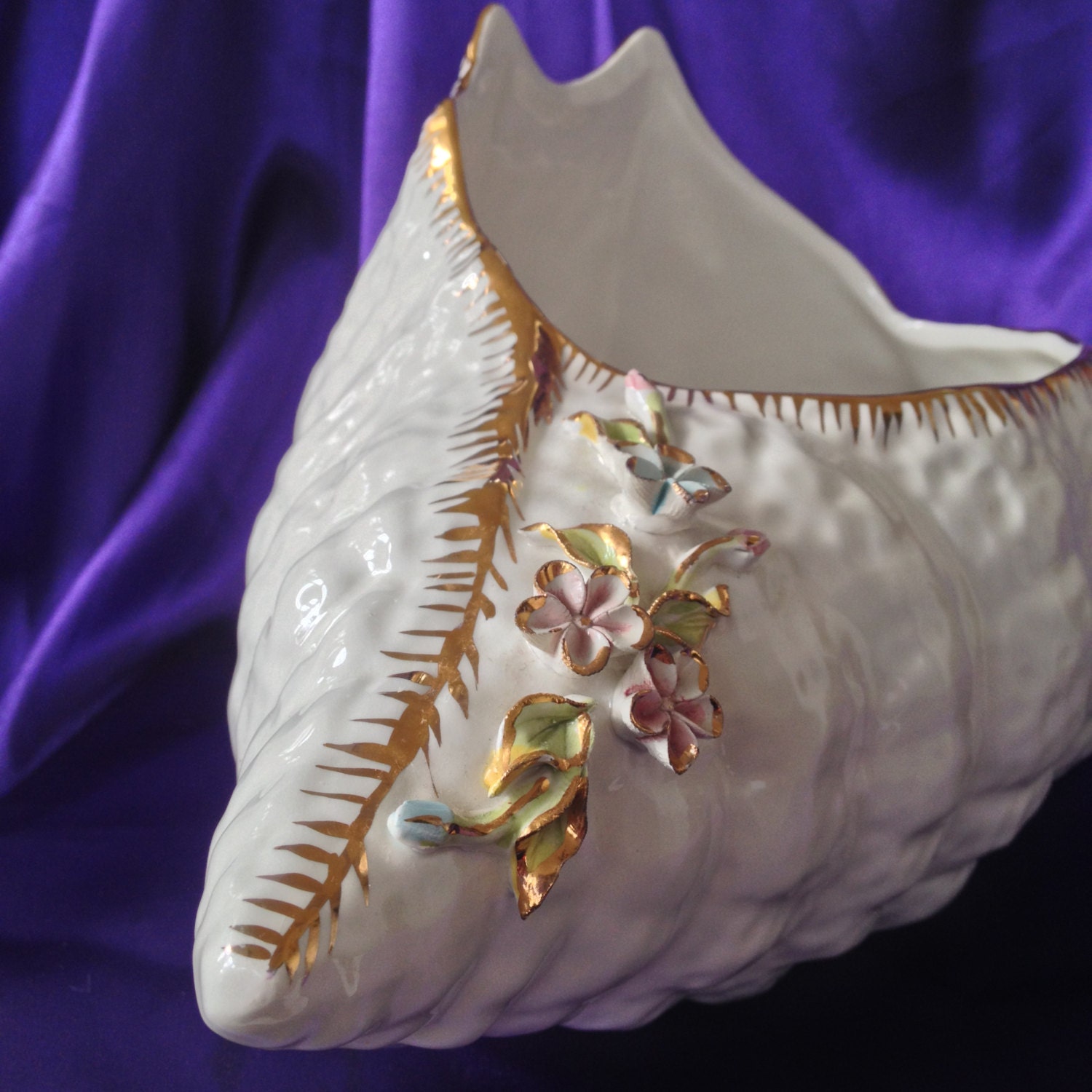 Capodimonte Conch Shell Planter Vase, Large Porcelain Centerpiece, Made ...