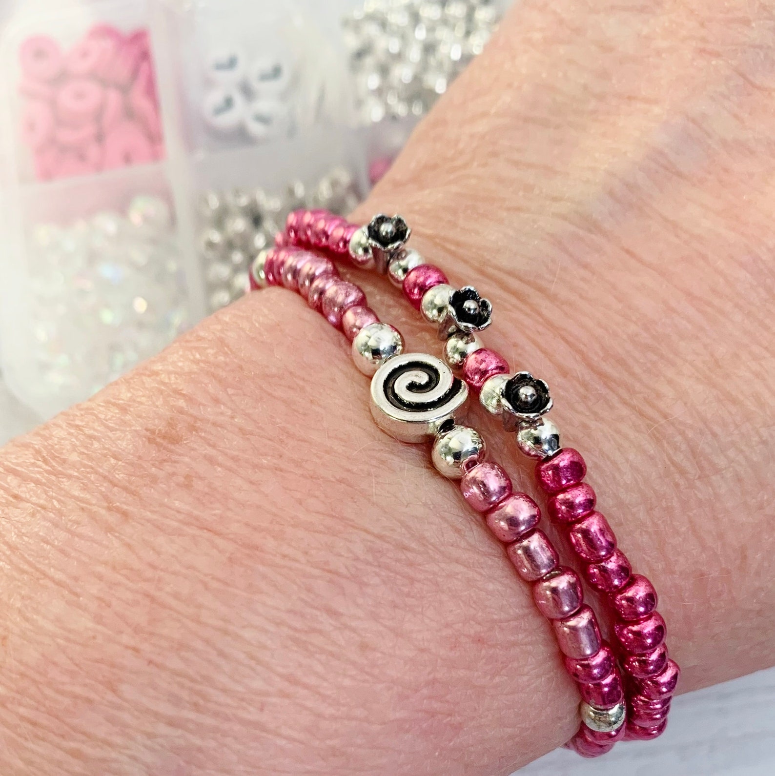 DIY Shades of Pink Rose Bracelet Kit Stretchy Bracelet Bead - Etsy