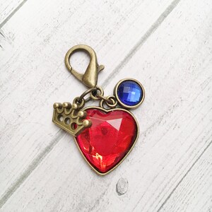 Descendants 2 Zipper Pull Backpack Charms Descendants Party Favors Mal ...