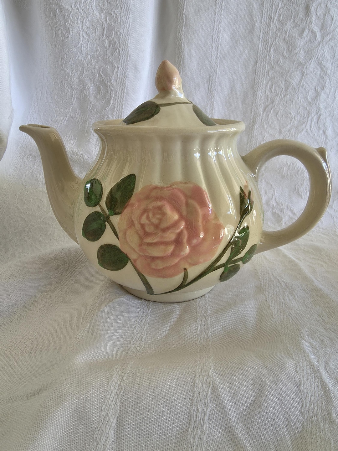 Shawnee Vintage Rose Pattern Teapot With Hand Knitted Tea Cozy - Etsy