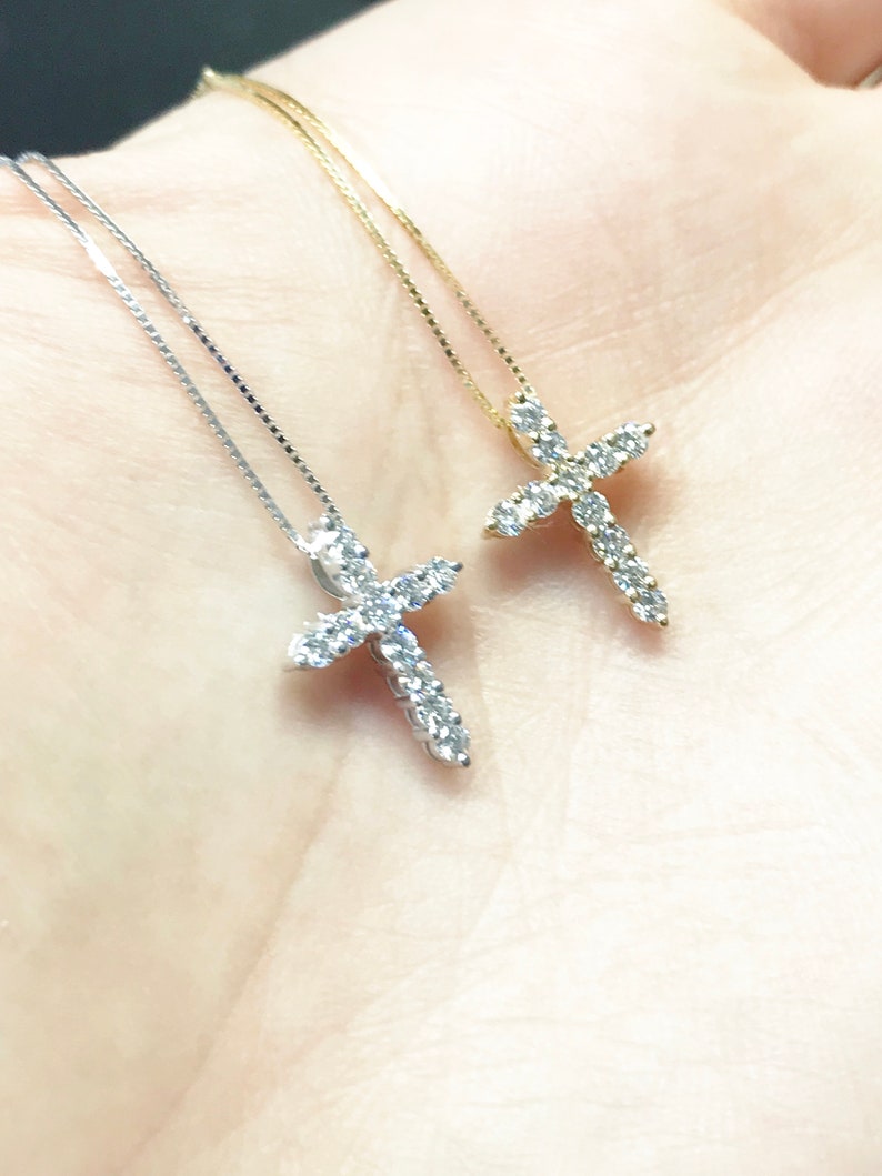 0.25CT Diamond Cross Shape 11 Round Brilliant Stones Prong Set Necklace ...