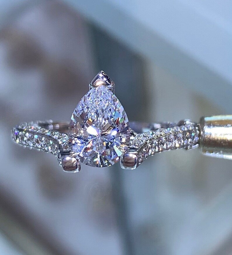 1.50CT Diamond Pear Shape Solitaire Engagement Ring 3 - Etsy