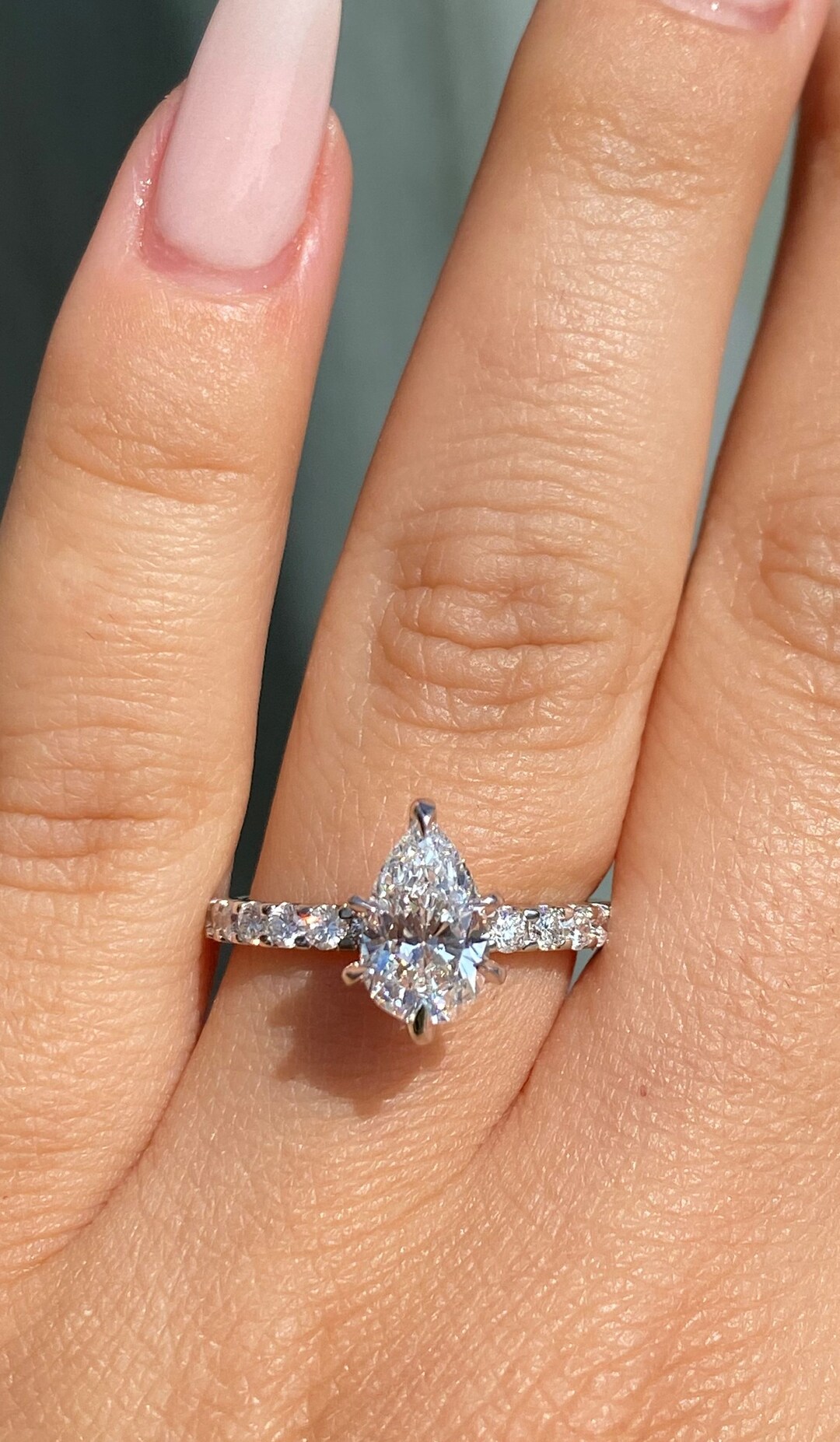 1.50CT Diamond Pear Shape Solitaire Engagement Ring Anniversary Rings ...