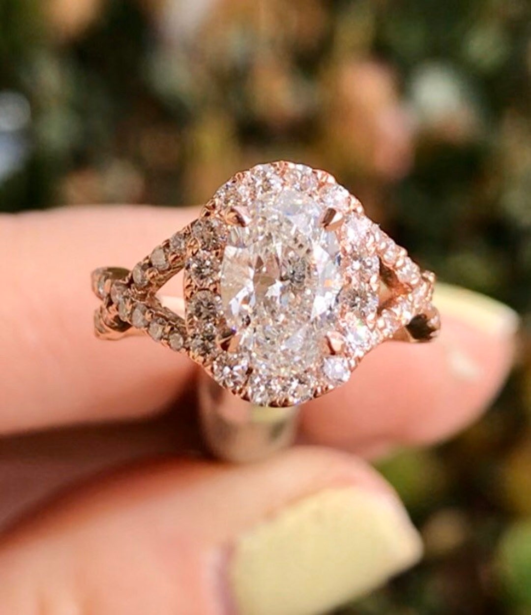 1.00CT Diamond Oval Cut Shape Solitaire Halo Crisscross Infinity Twist ...