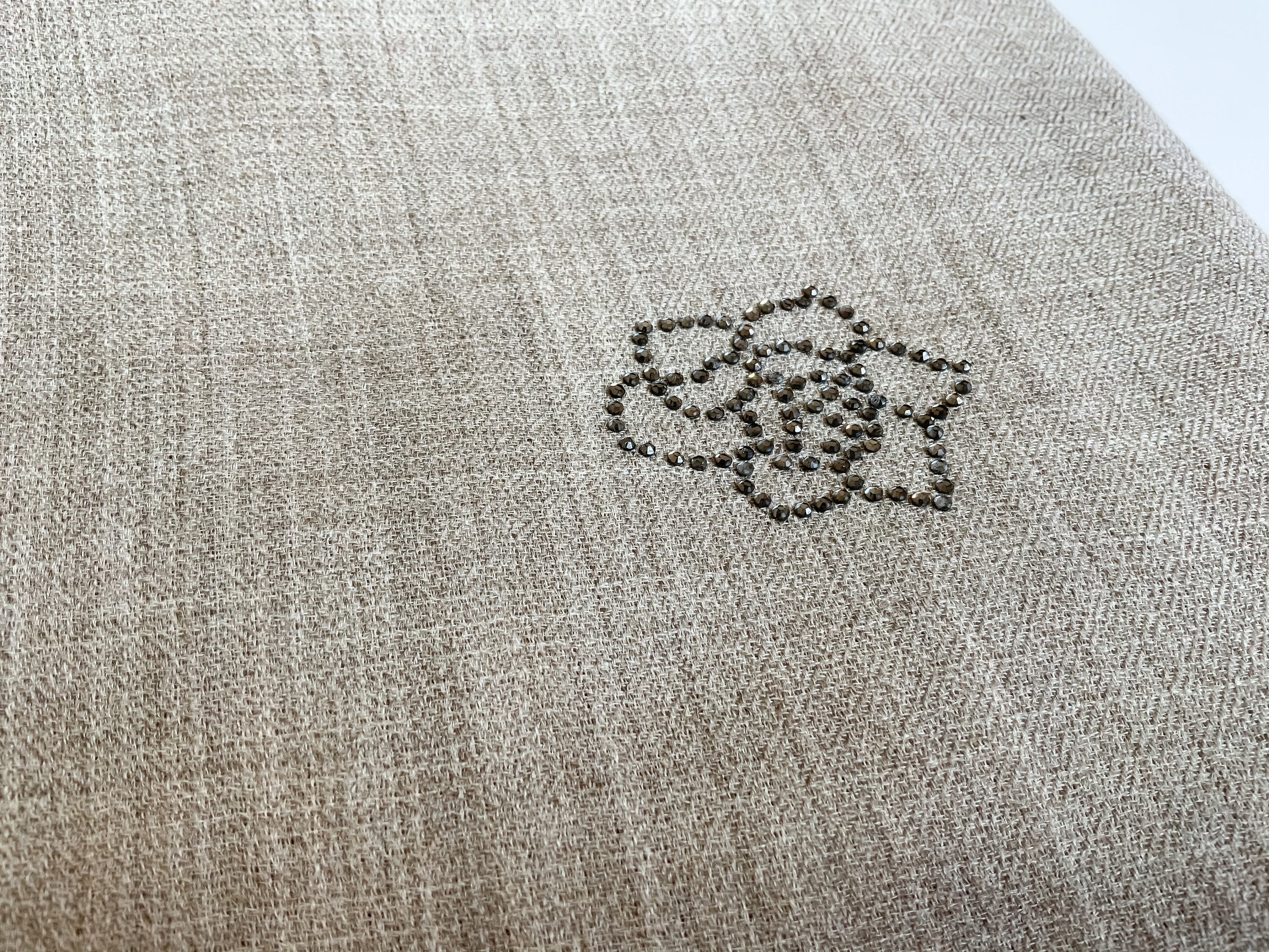 Sparkling Pure Cashmere Beige Color One-of-a-kind Scarf With Floral ...