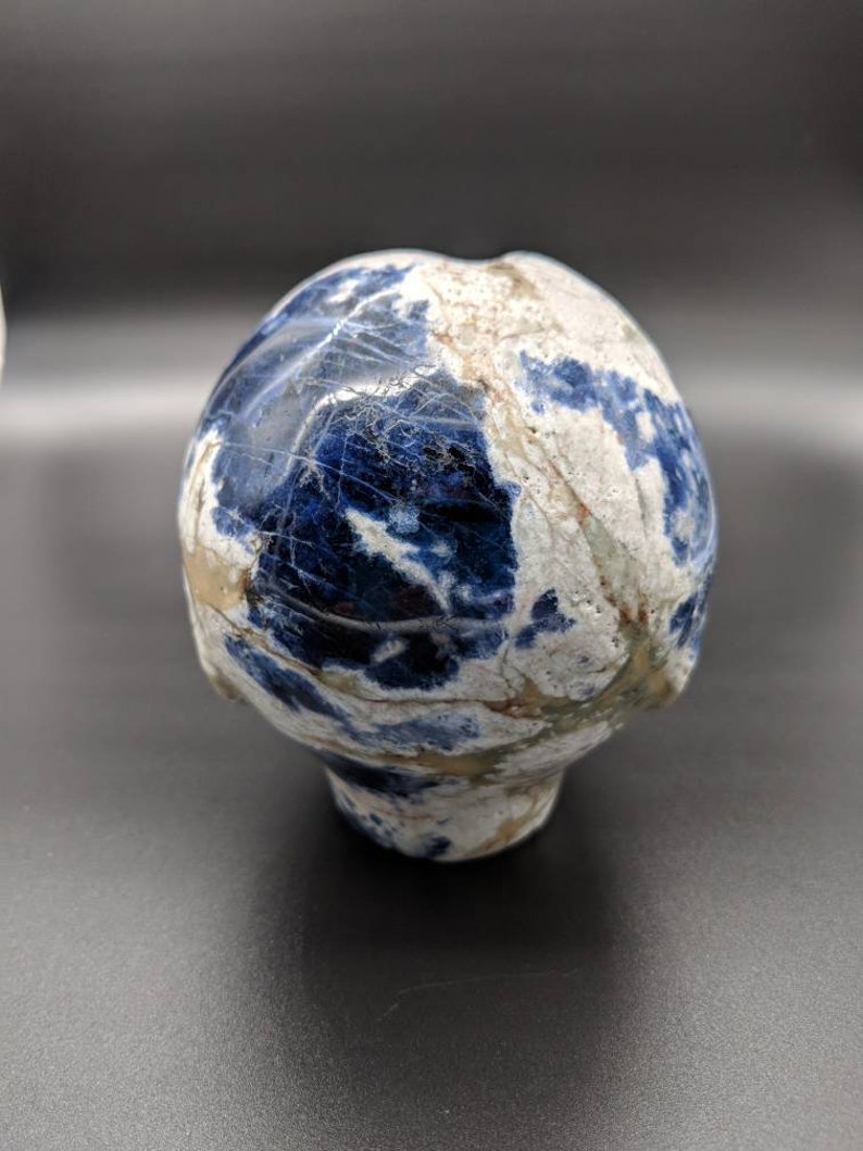 Sodalite Stone Alien Head With Tiger's Eye Alien Eyes Sodalite, Tiger's ...