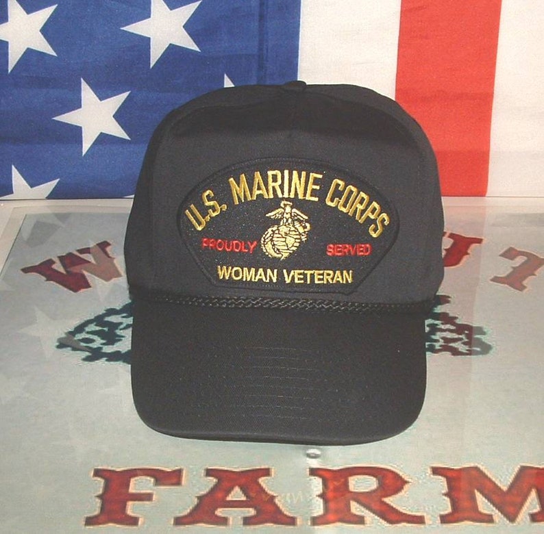 US Marine Corps Woman Veteran Proudly Served Emblematic Military Style ...