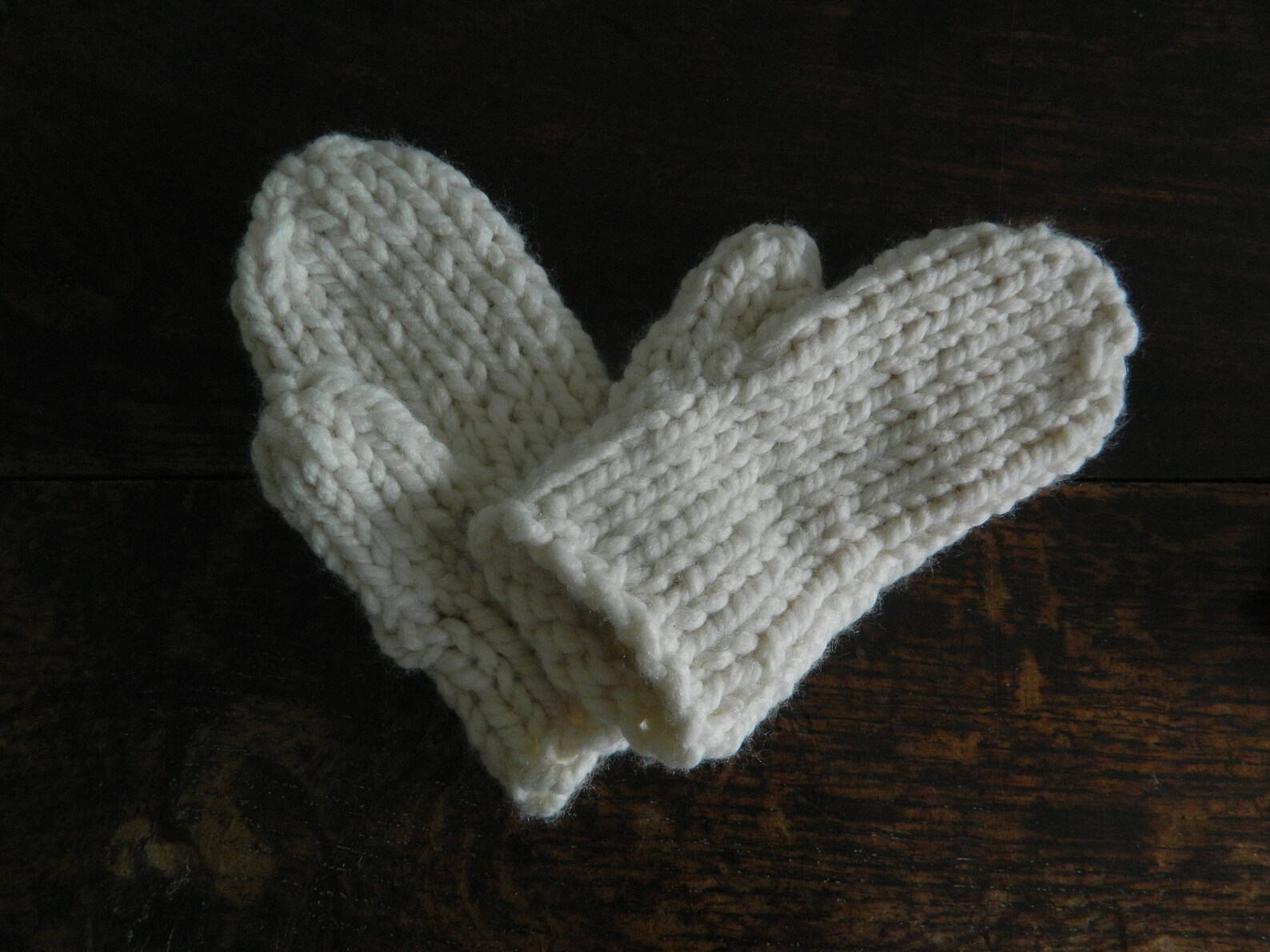 Super Chunky Mitten Knitting Pattern - Hand Made Mitten Pattern - Vegan ...