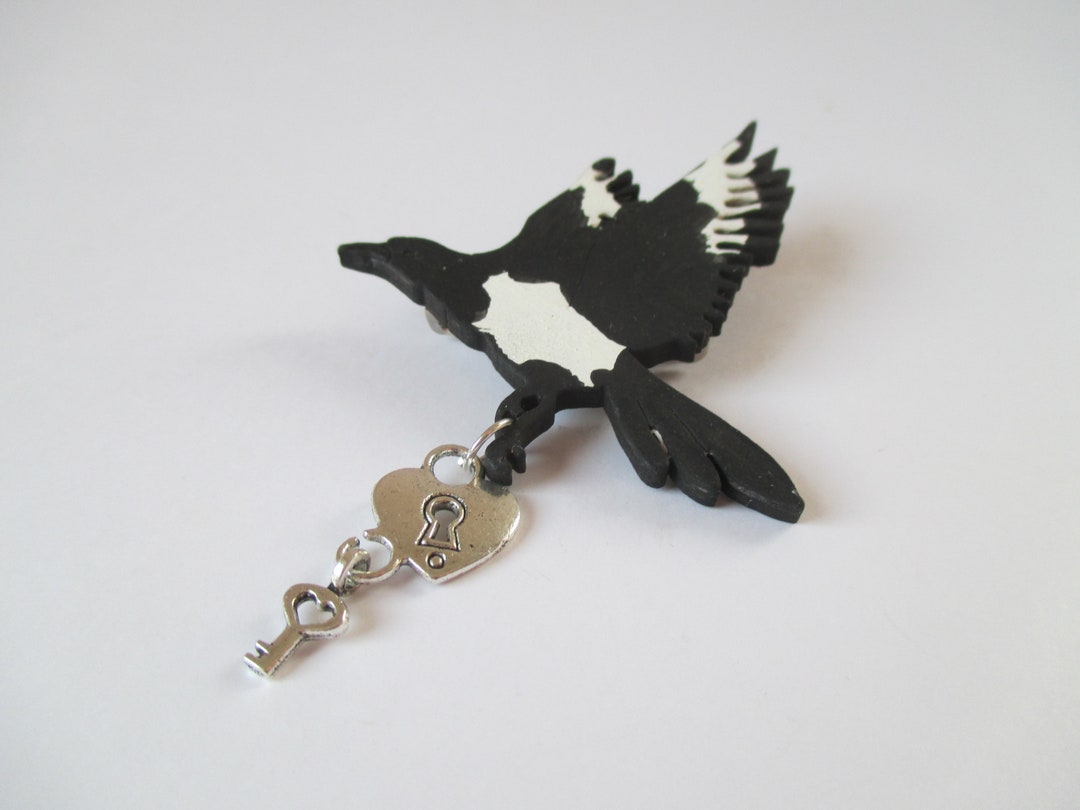 Magpie Nursery Rhyme Brooch - Etsy