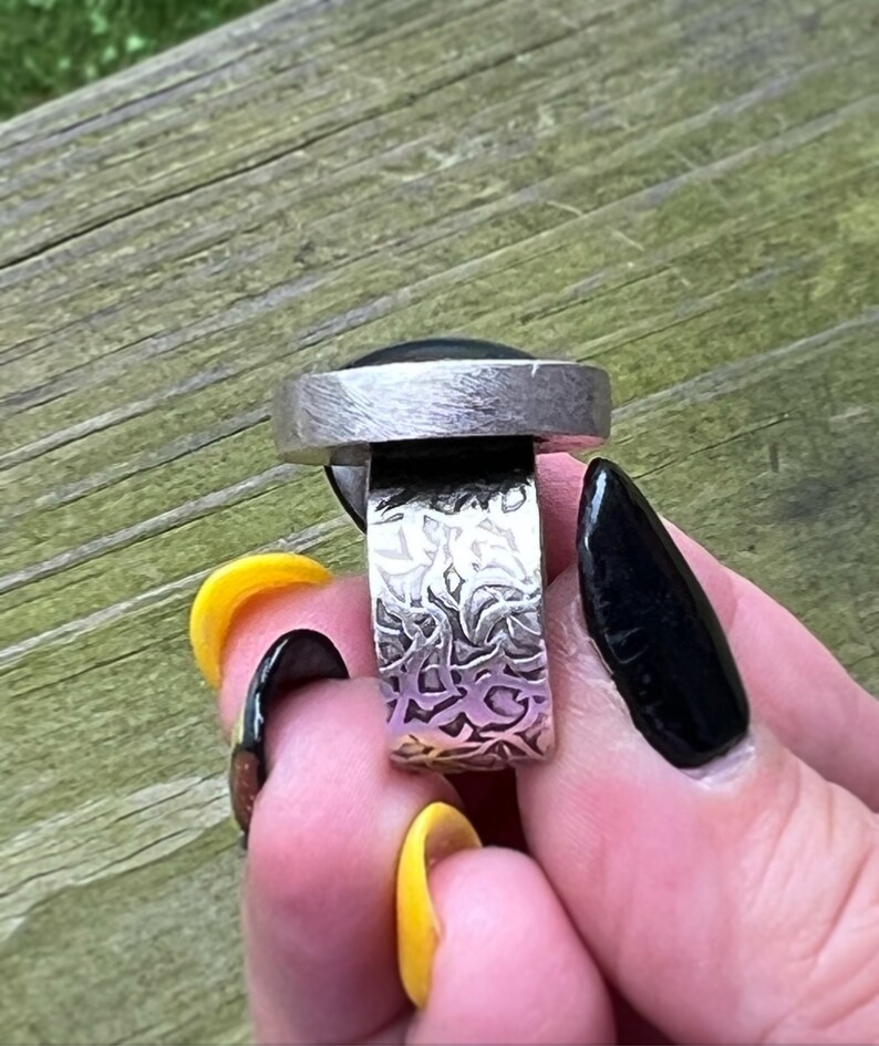 Adjustable Mood Ring: Silver Filigree, Color Changing Cabochon - Etsy