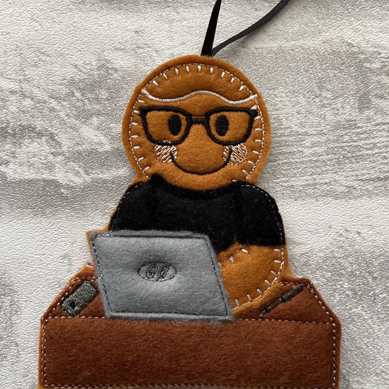 Programmer Desk Gift - 60+ Gift Ideas for 2025