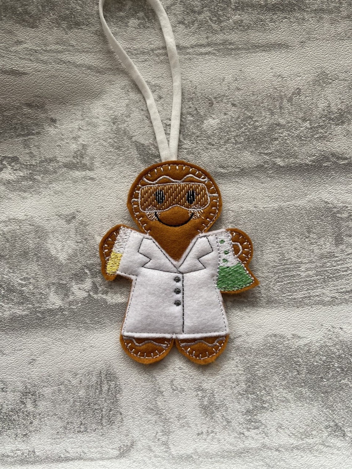 Scientist Lab Technician Chemist Gingerbread Hanging - Etsy UK